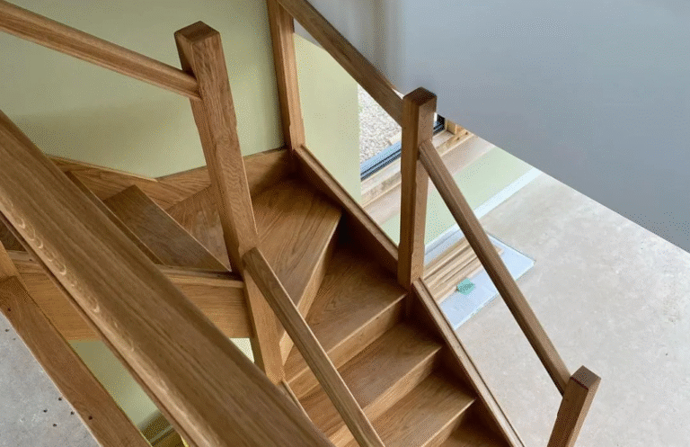 Half Turn Staircases – The Stair guys